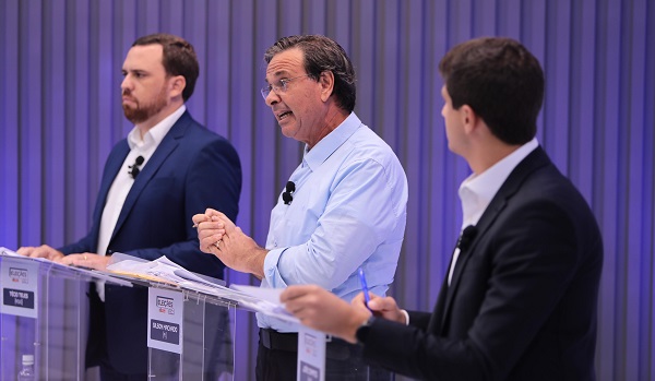 Gilson Machado faz apelo por segundo turno no debate da TV Jornal e ...